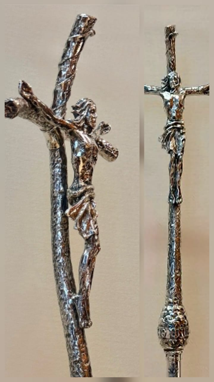 The Symbolic Meaning of the Crucifix on Pope Leo's Papal Crozier ...